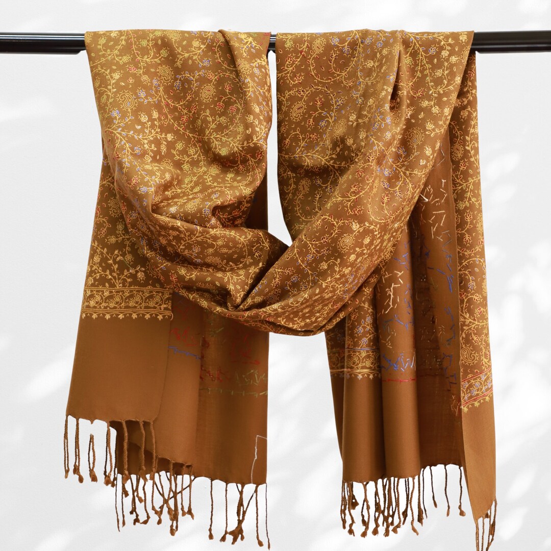 Gorgeous Kashmiri Scarf for Women, Adorned With Hand Embroidery ...