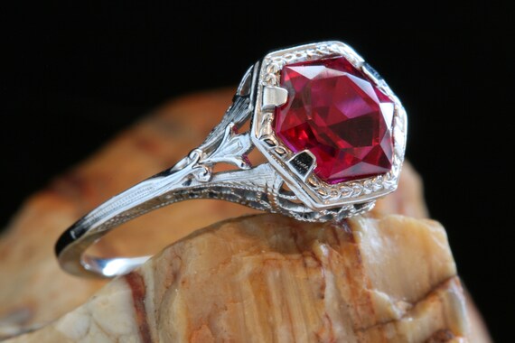 Antique Gold Ruby Ring, Art Deco 1920s Filigree Ring,… - Gem