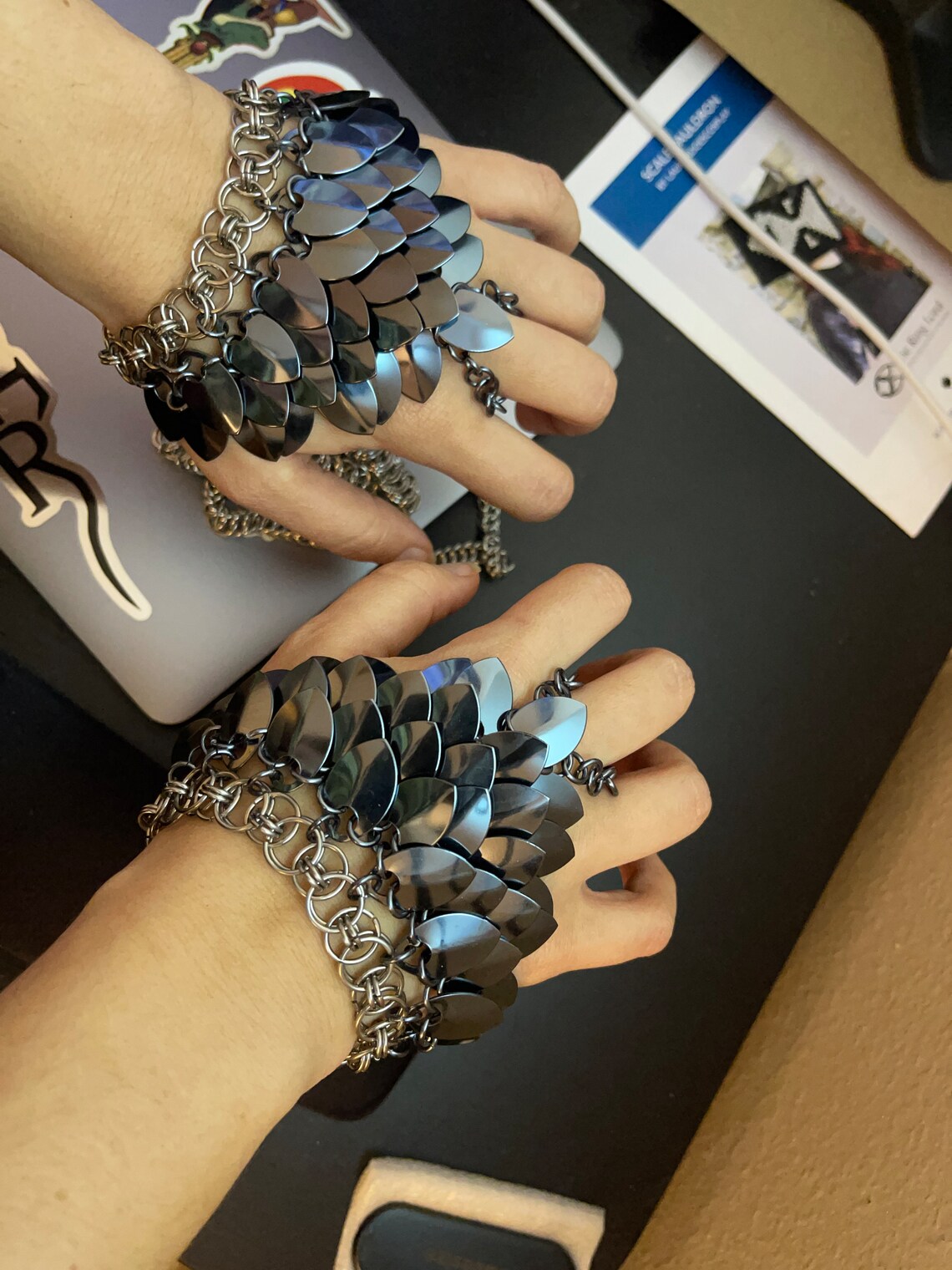 Scale Mail Gauntlet Hand Armor Dragonscale Scalemaille - Etsy