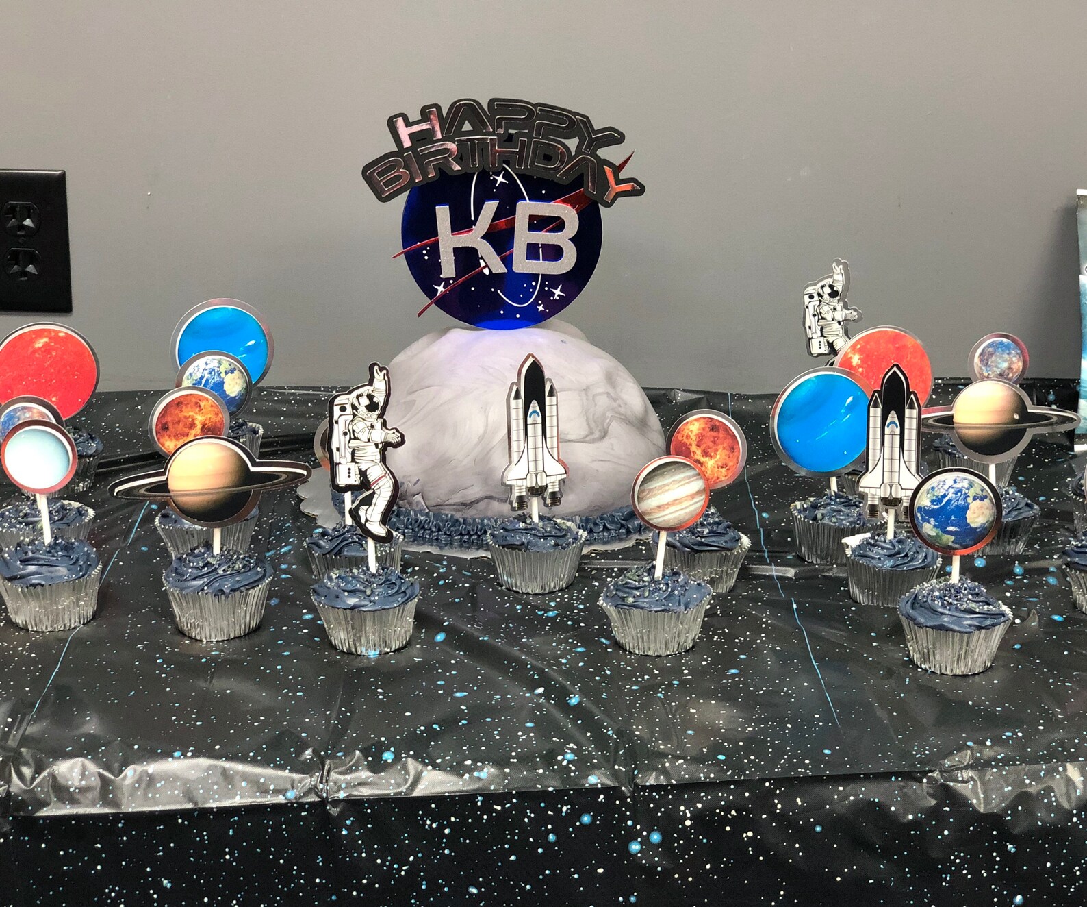 Outer Space NASA Galaxy Cake Topper / Solar System Cupcake - Etsy