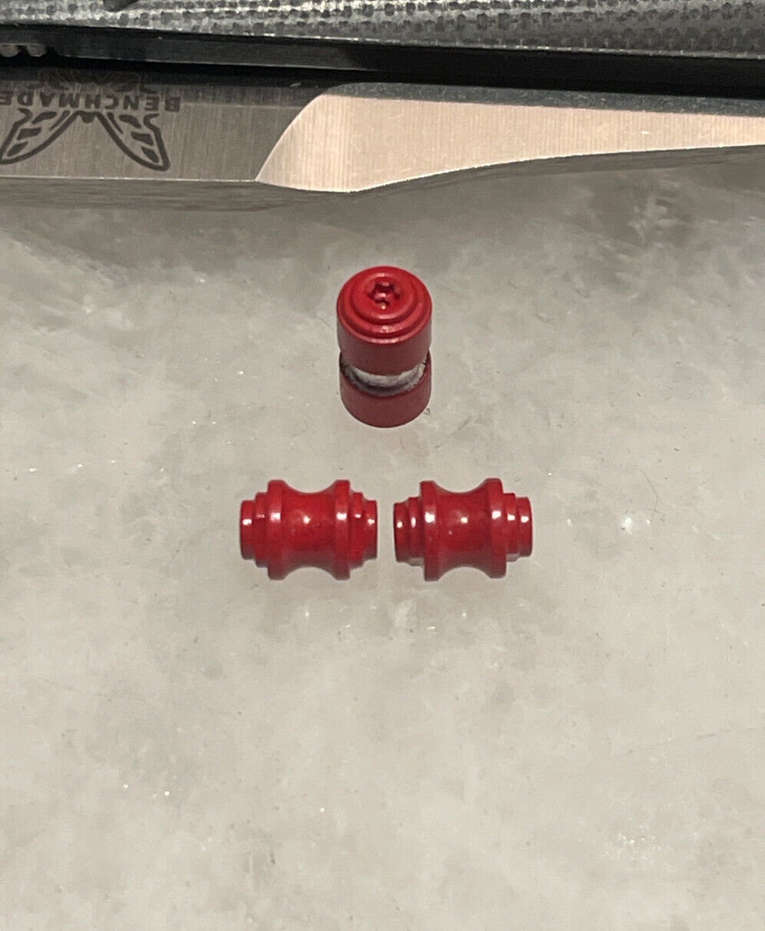 Matte Red Aluminum Thumb Stud & Standoffs for Benchmade 940-2 G10 ...