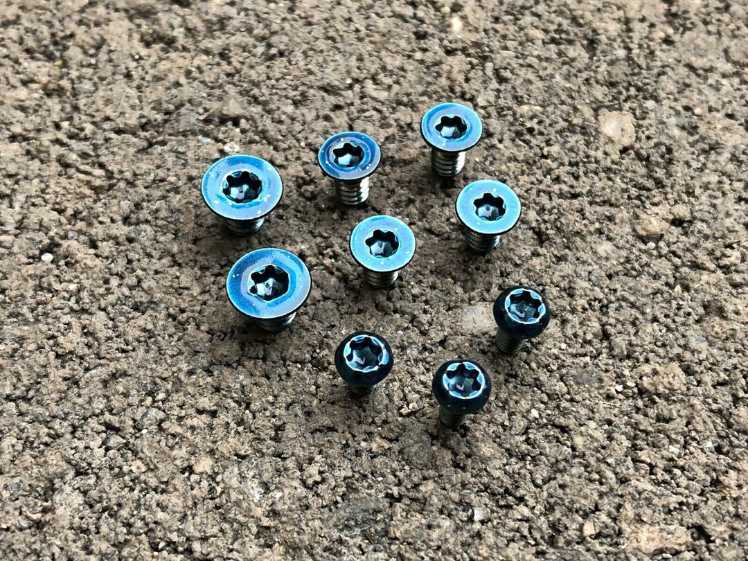 Blue Pivot Scale & Clip Screws for Spyderco Paramilitary 2 - 9pcs - Etsy