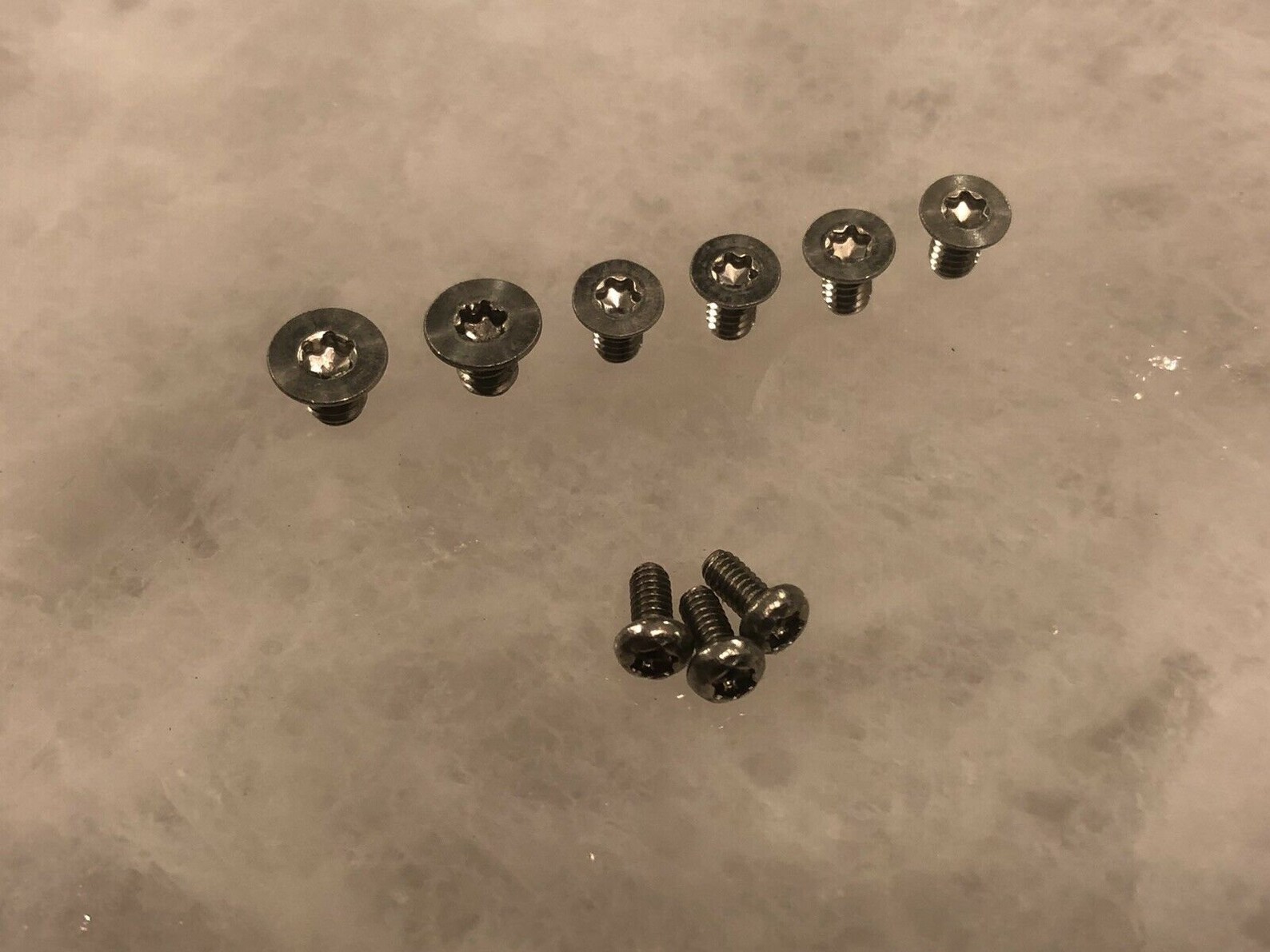 Replacement Scale, Pivot & Pocket Clip Screws for Spyderco Paramilitary ...