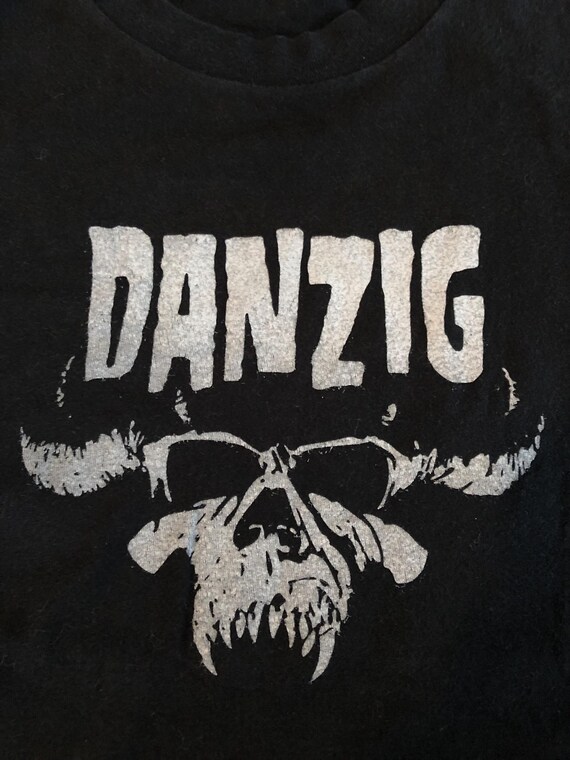 Early 90s Danzig - Skull logo vintage tee shirt - Gem