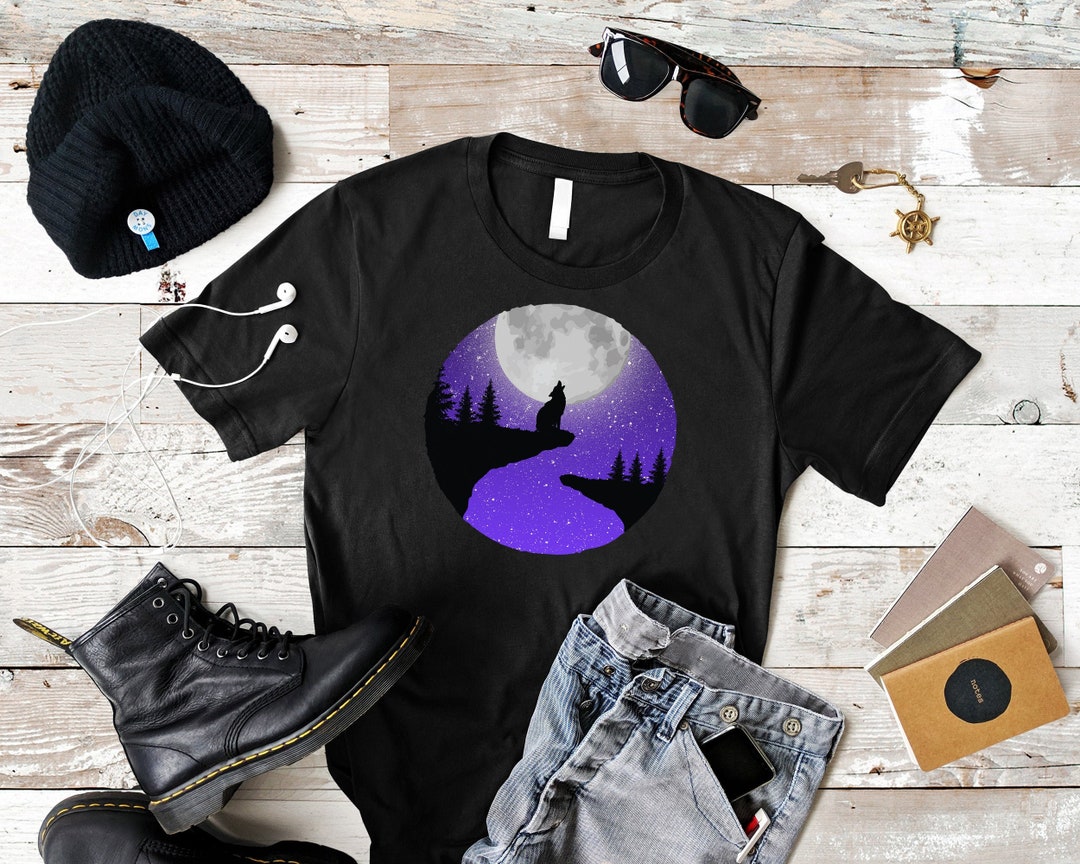 Wolf Howling Tshirt, Wolf Howling Shirt, Wild Animal T-shirt, Wolf ...