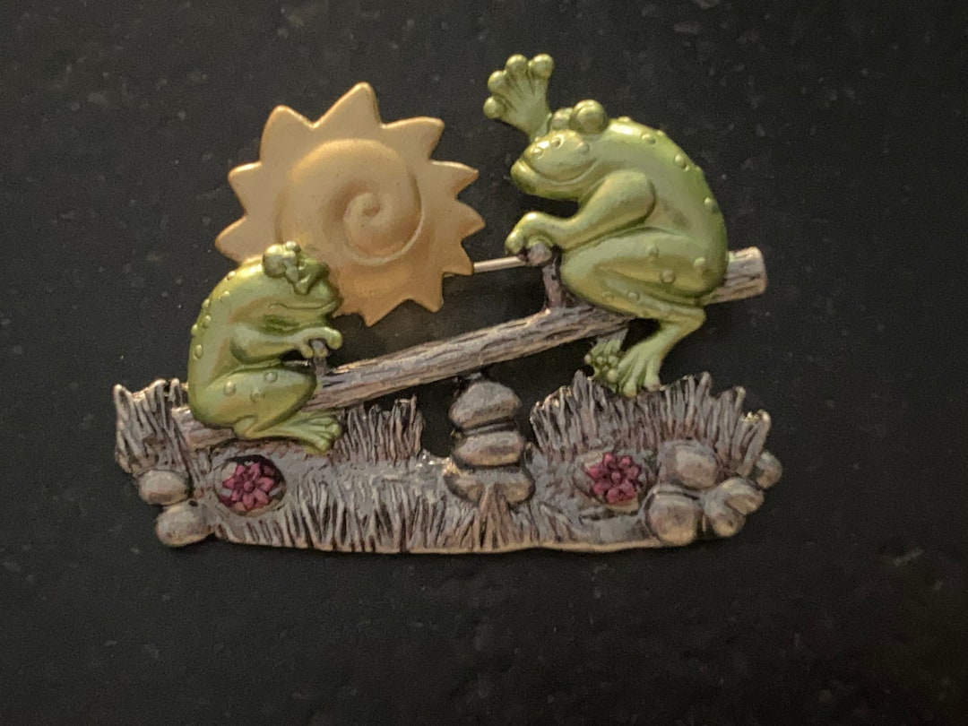 Vintage DD Darling Dash Frog Brooch, Two Frogs Playing on Teeter Totter ...