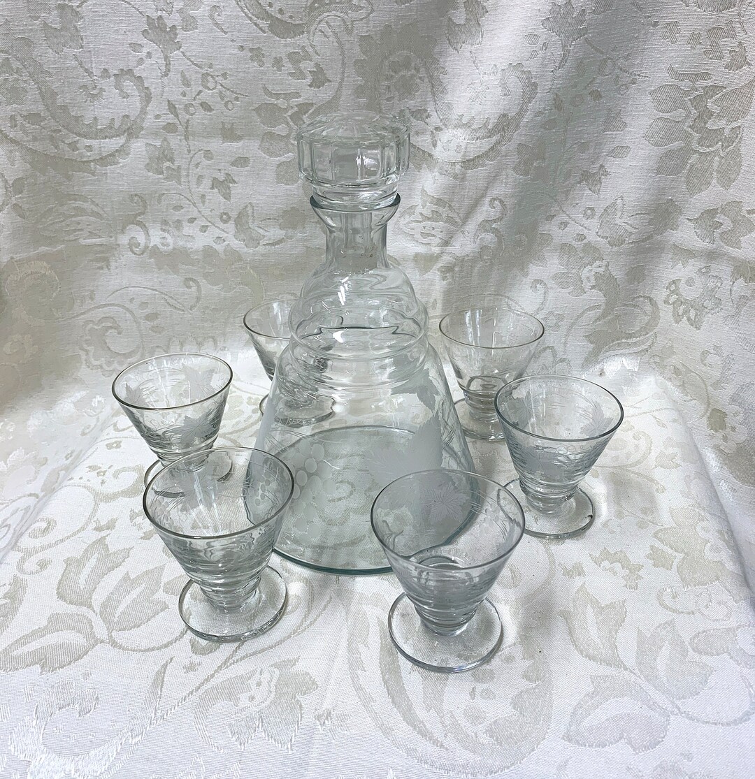 Mid Century Modern Engraved Decanter Wine Decanter Set - Etsy