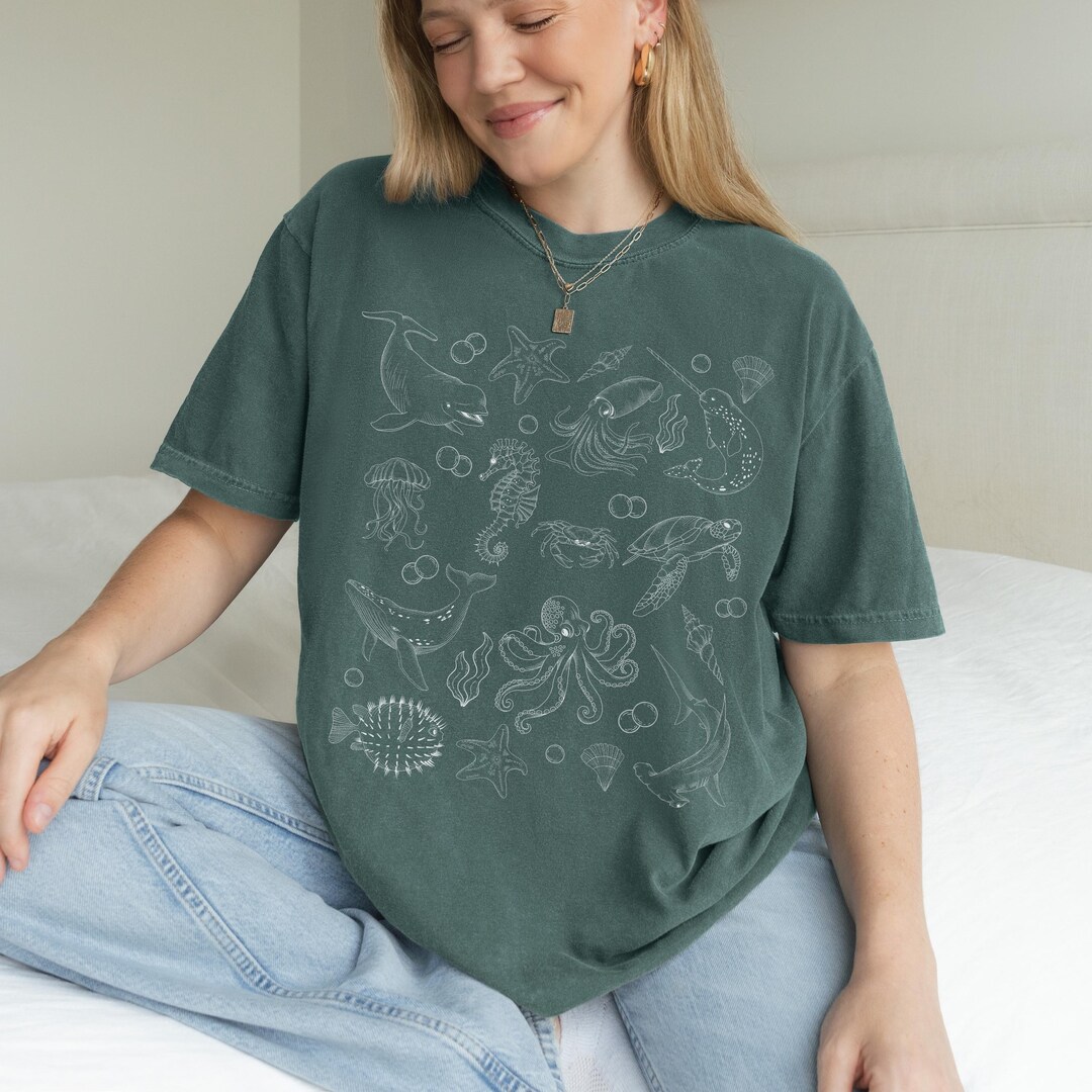 Retro Sea Animals Graphic Tee: Comfort Colors Y2k Ocean Shirt - Etsy