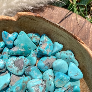 Tumbled Blue Turquoise Stone / Polished Untreated Natural Turquoise ...