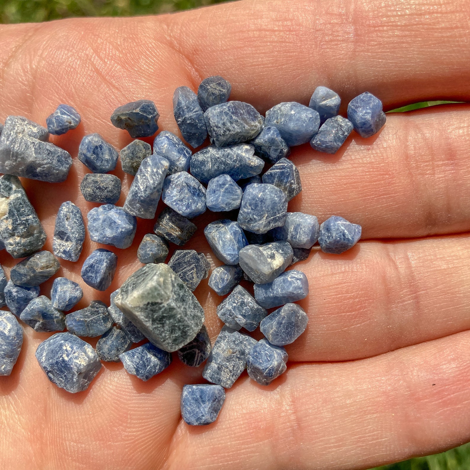 Cristal de zafiro azul crudo natural / piedra de corindón | Etsy