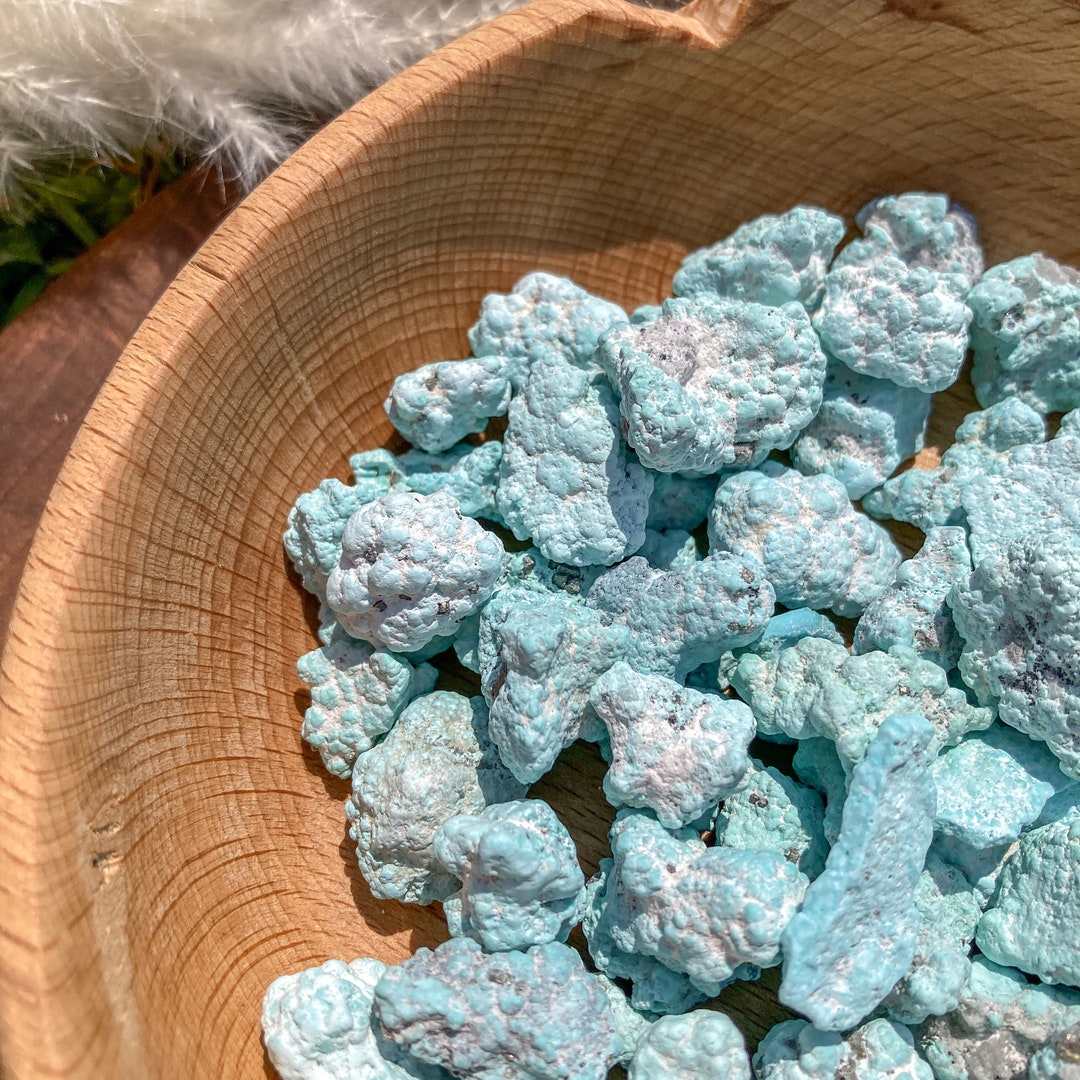 Rough Blue Turquoise Stone / Raw Untreated Natural Turquoise Crystal ...