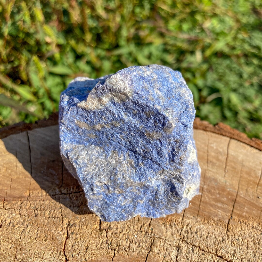 Raw Dumortierite Crystal / Rough Inspiration Stone / Support / Harmony / Wisdom / Third Eye ...