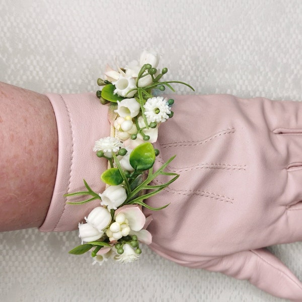 Cuff Wrist Corsage - Etsy