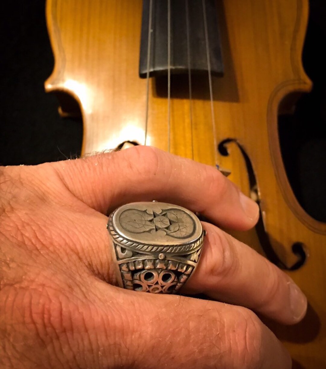 Grote Viool Ontwerp Ring-Luthier -Muzikale Sieraden-Viool Maken-heren ...