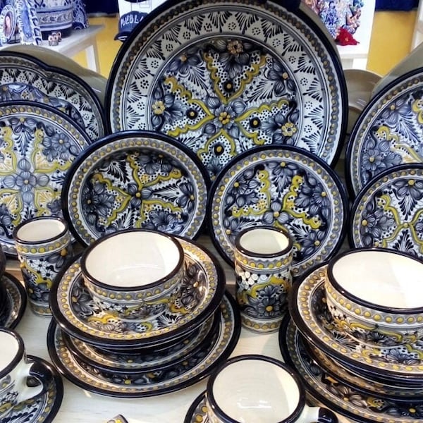 Mexican Pottery Dinnerware Set - Etsy