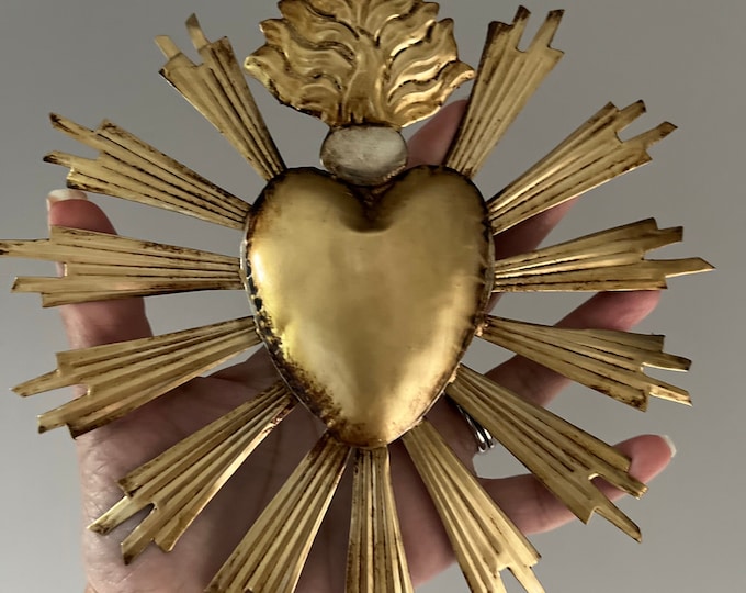 Sacred Heart, Milagro Heart, Large Antique Gold Heart Sunburst Flame ...
