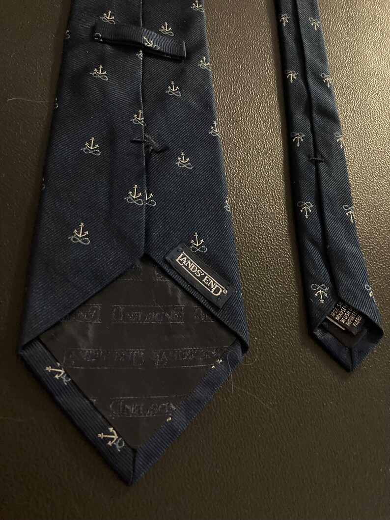 Land’s End Men’s Long 100% Silk Handsewn Necktie, Navy Tie With Anchors ...