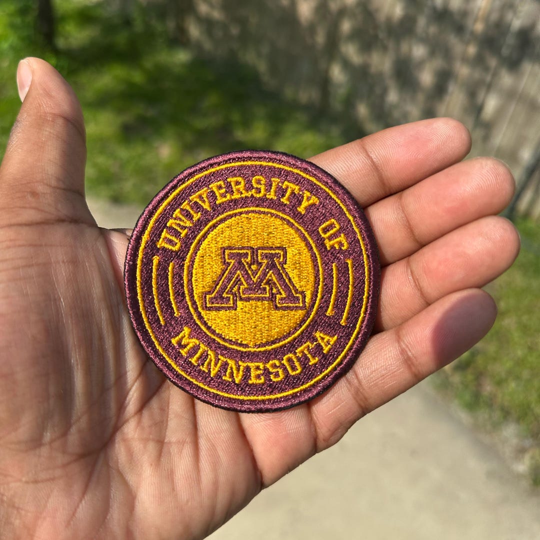 University of Minnesota Badge Iron/sew-on Patch - Etsy