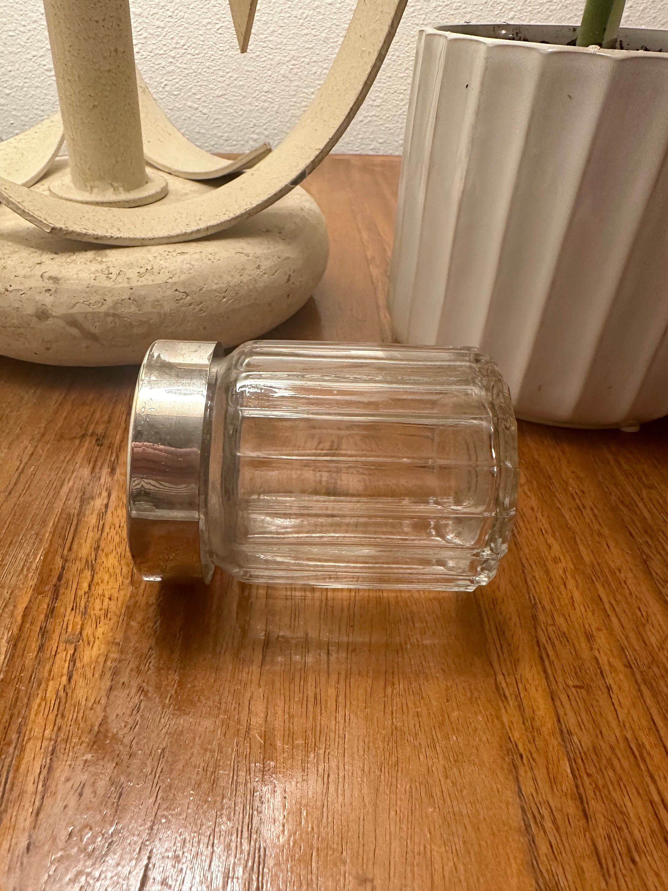 VTG Art Deco Fluted Glass Vanity Powder Jar in Butter Yellow Enamel and ...