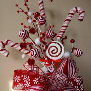 Christmas Tree Topper, Candy Cane Tree Topper Centerpiece, Land of ...