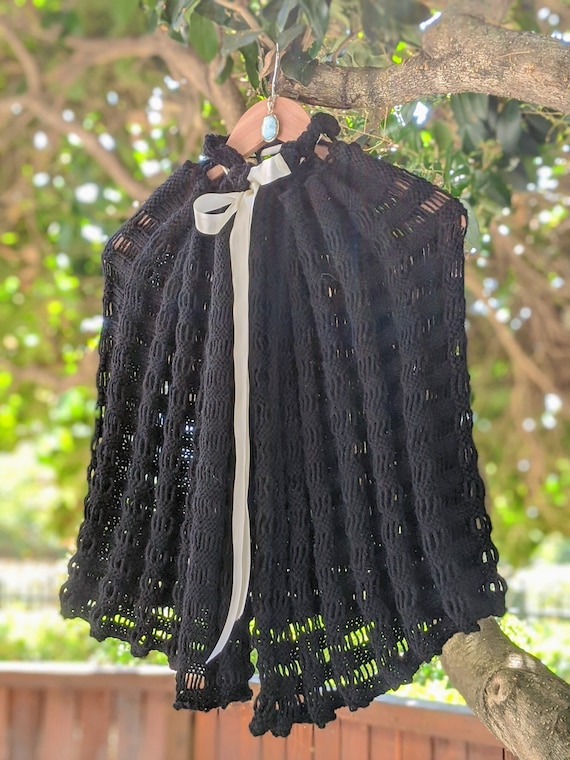 Knitted cape pattern store