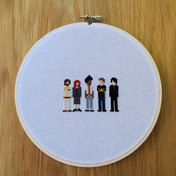 I.T. Crowd Cross Stitch Pattern | Etsy