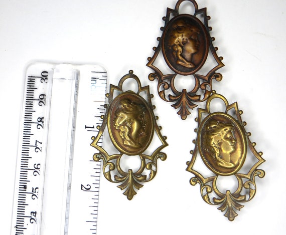 GRAB BAG #11, Victorian Style Brass Brooch, Filigree … - Gem