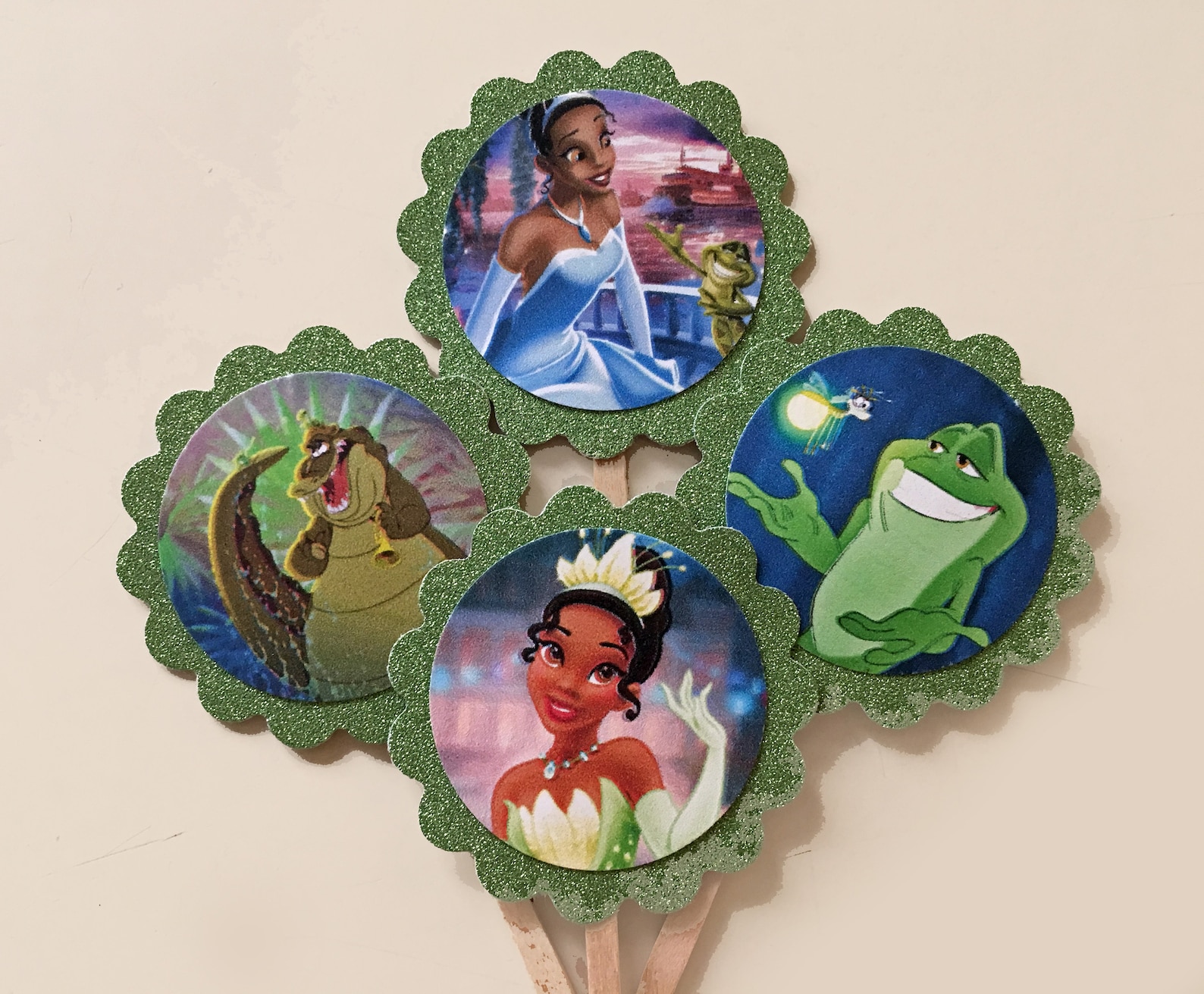 Princess Tiana * Cupcake Toppers - Etsy