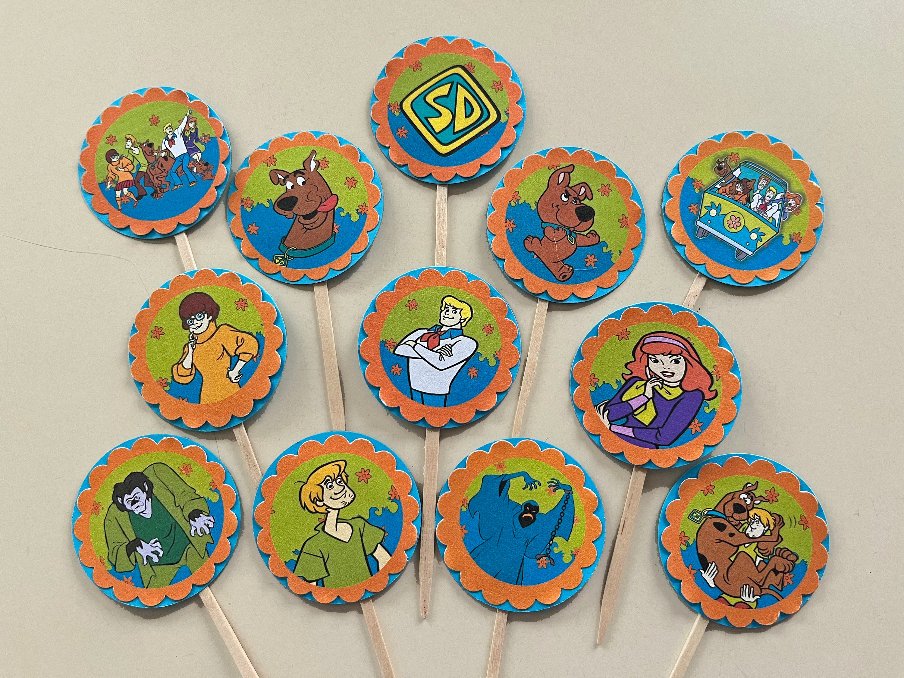 Scooby & Friends * Cupcake Toppers - Etsy