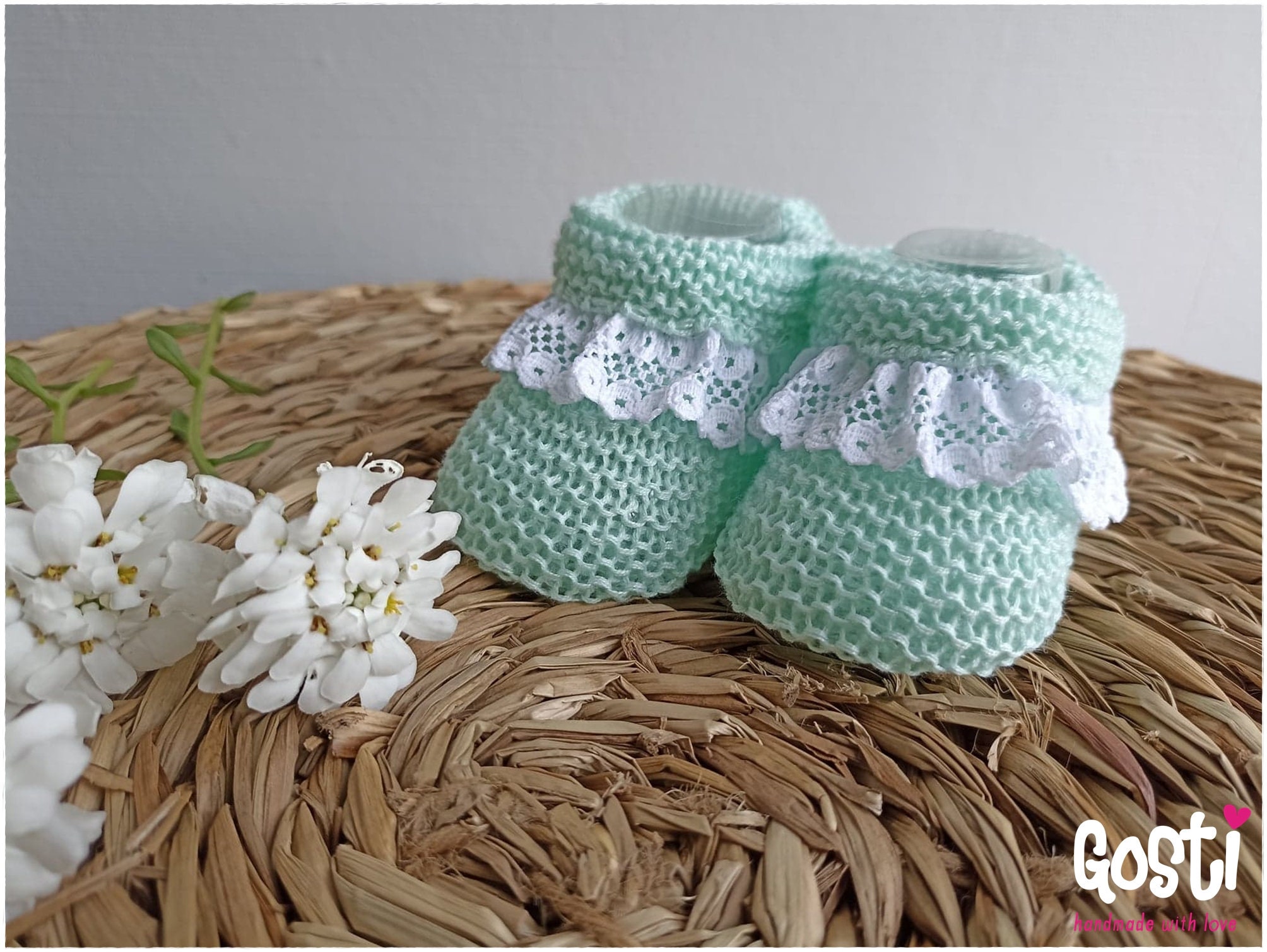 Knitted Baby Slipper With Lace in 7 Colors One Size Adorable Birth Gift ...