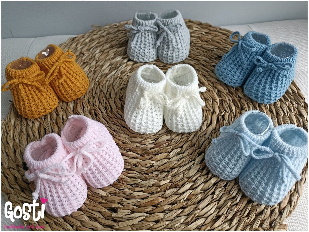 Knitted Baby Slipper With Small Decorative Lace in 6 Colors, One Size ...