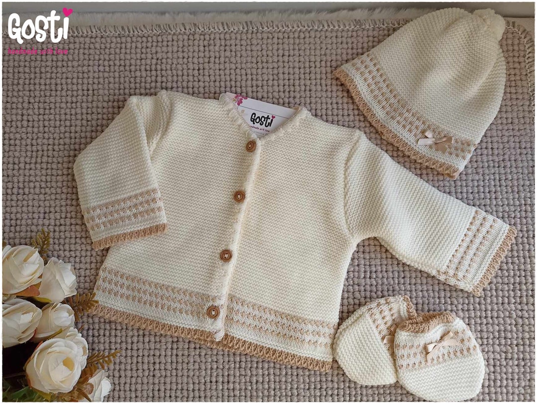 Birth Box of 3 Pieces in Knitted Vest, Hat and Mittens, Ecru and Beige ...