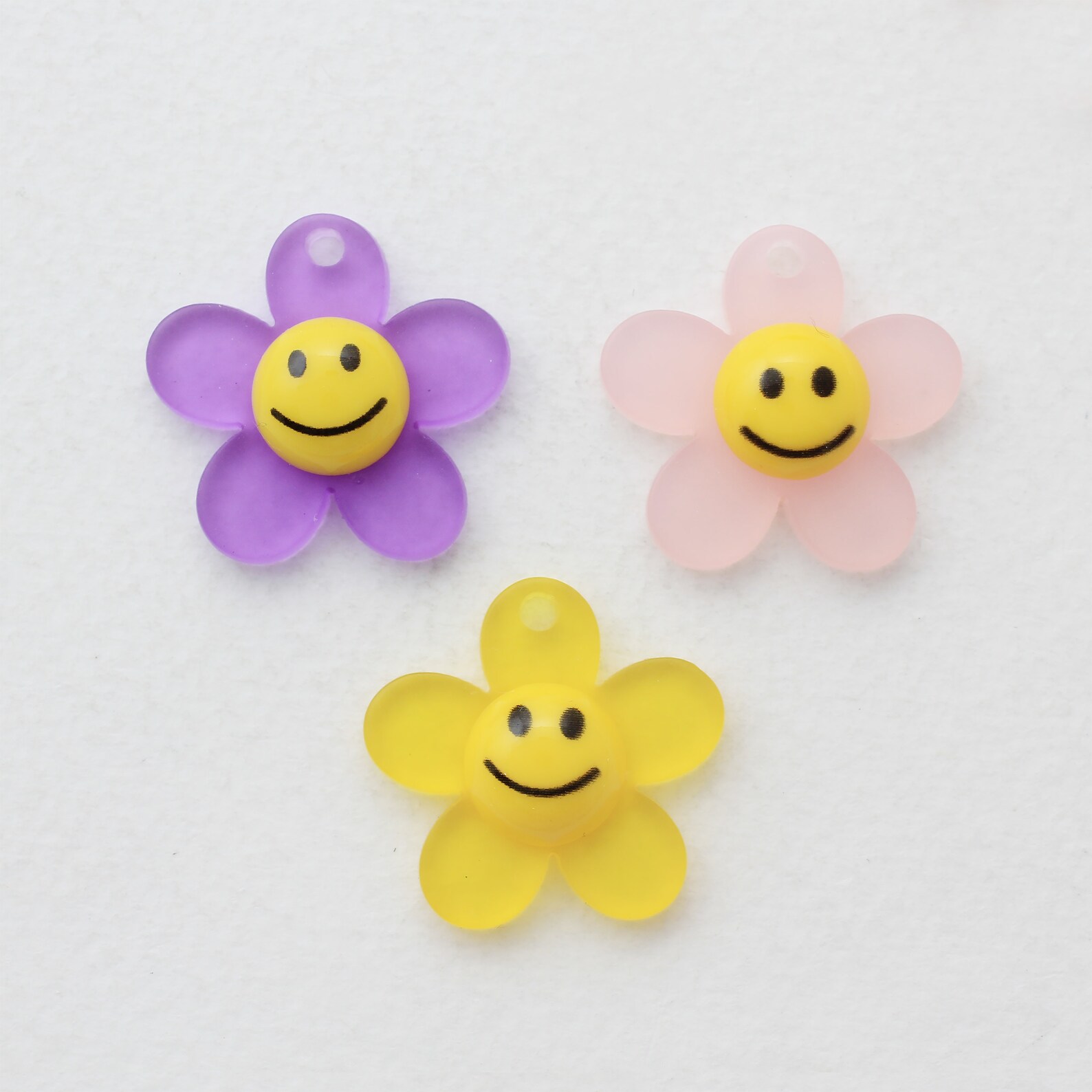 4pcs/gp0010/ Flower Smiley Charm Smiley Face Charm Acrylic - Etsy