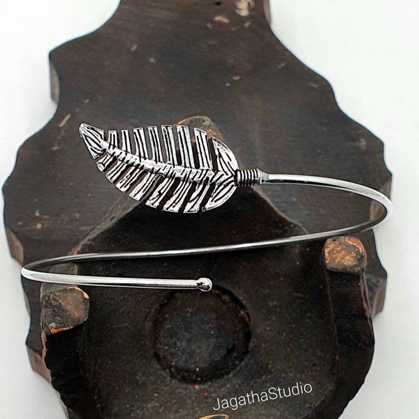 Leaf Arm Cuff - Etsy