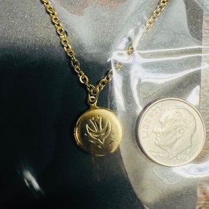 Women's Gold-toned Holy Spirit Dove Locket - Etsy