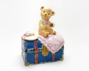 Teddy Bear Music Box - Etsy Canada