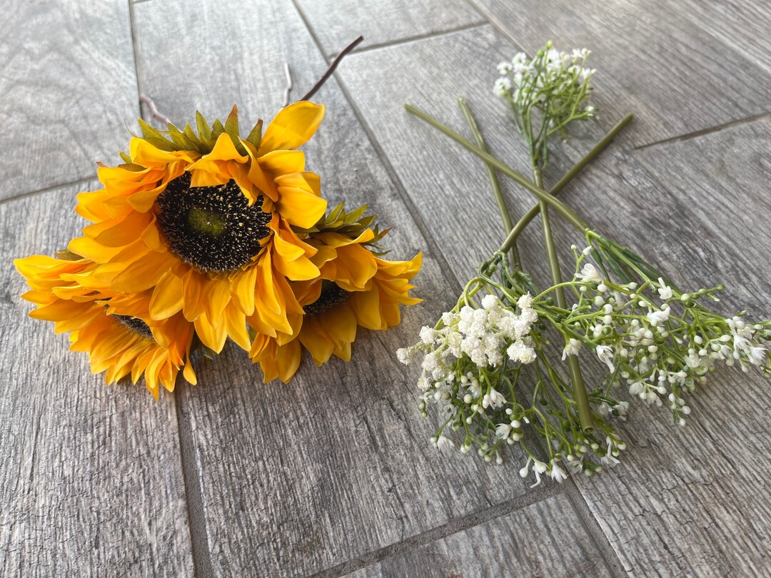 Individual Sunflowers and Babys Breath for Centerpieces And/or Cake - Etsy