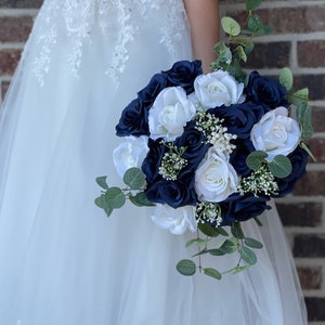 Navy Blue and White Roses Roses Navy Blue Wedding Navy Blue and White ...