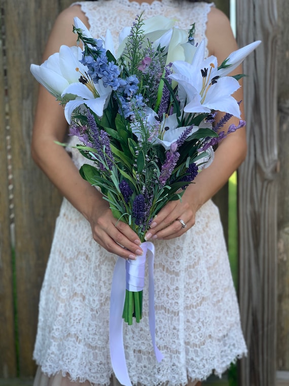 Ramo De Novia De Tulipanes Azules Y Morados