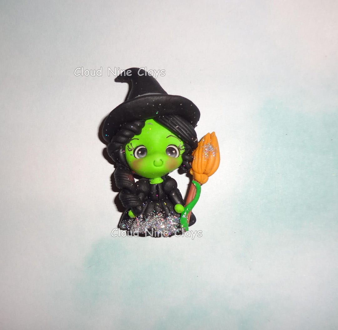 Wicked Scary Witch Green Face Elfie Clay Doll Flat Back Bow Center ...