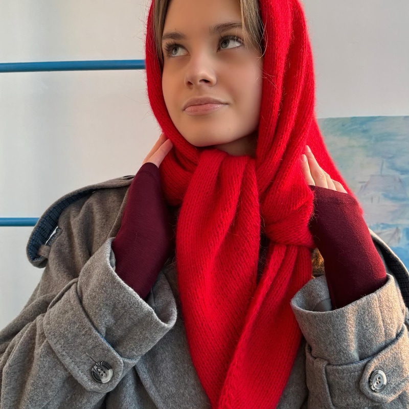 Red Knitted Scarf - Etsy