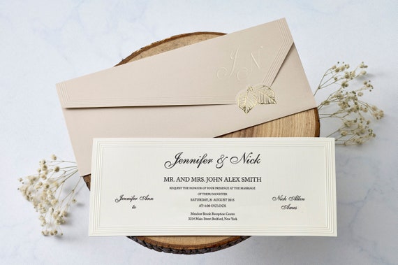 SIMPLE WEDDING INVITATION White invitation Beige envelope | Etsy