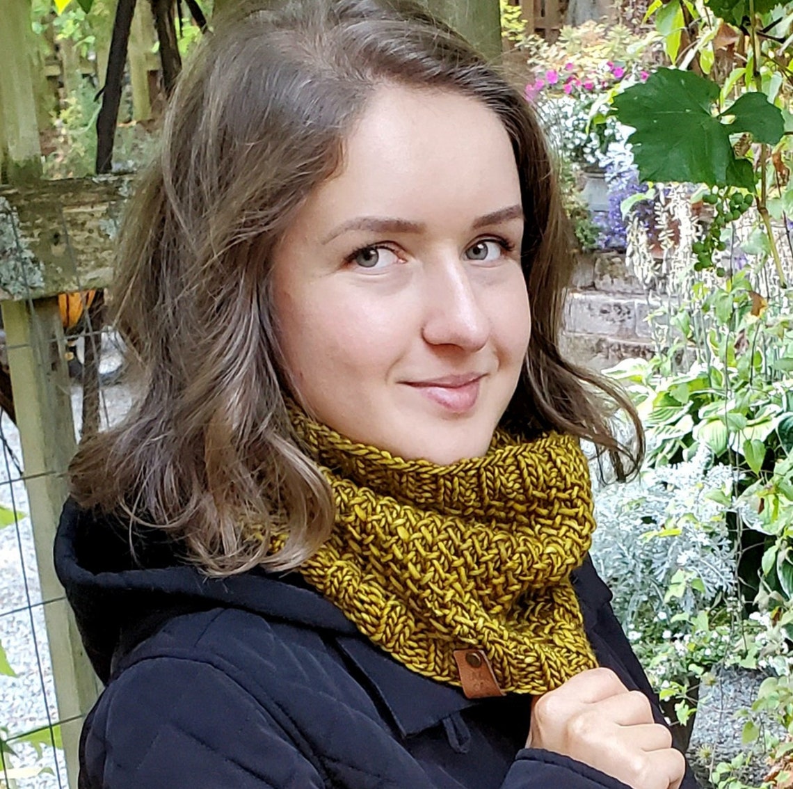 WIND ROVER COWL | Knitted Cowl Pattern | Knitting Pattern in Three Yarn ...