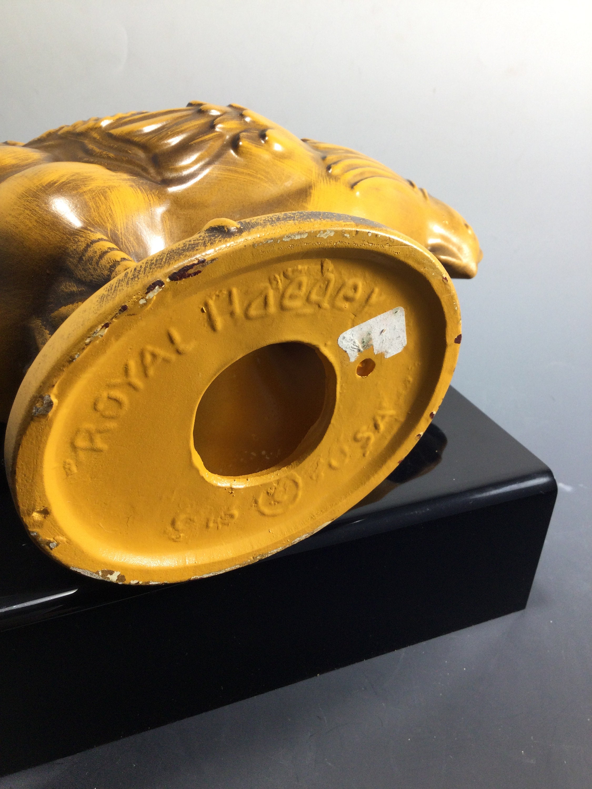 Royal Haeger Vintage Hen Statue - Etsy