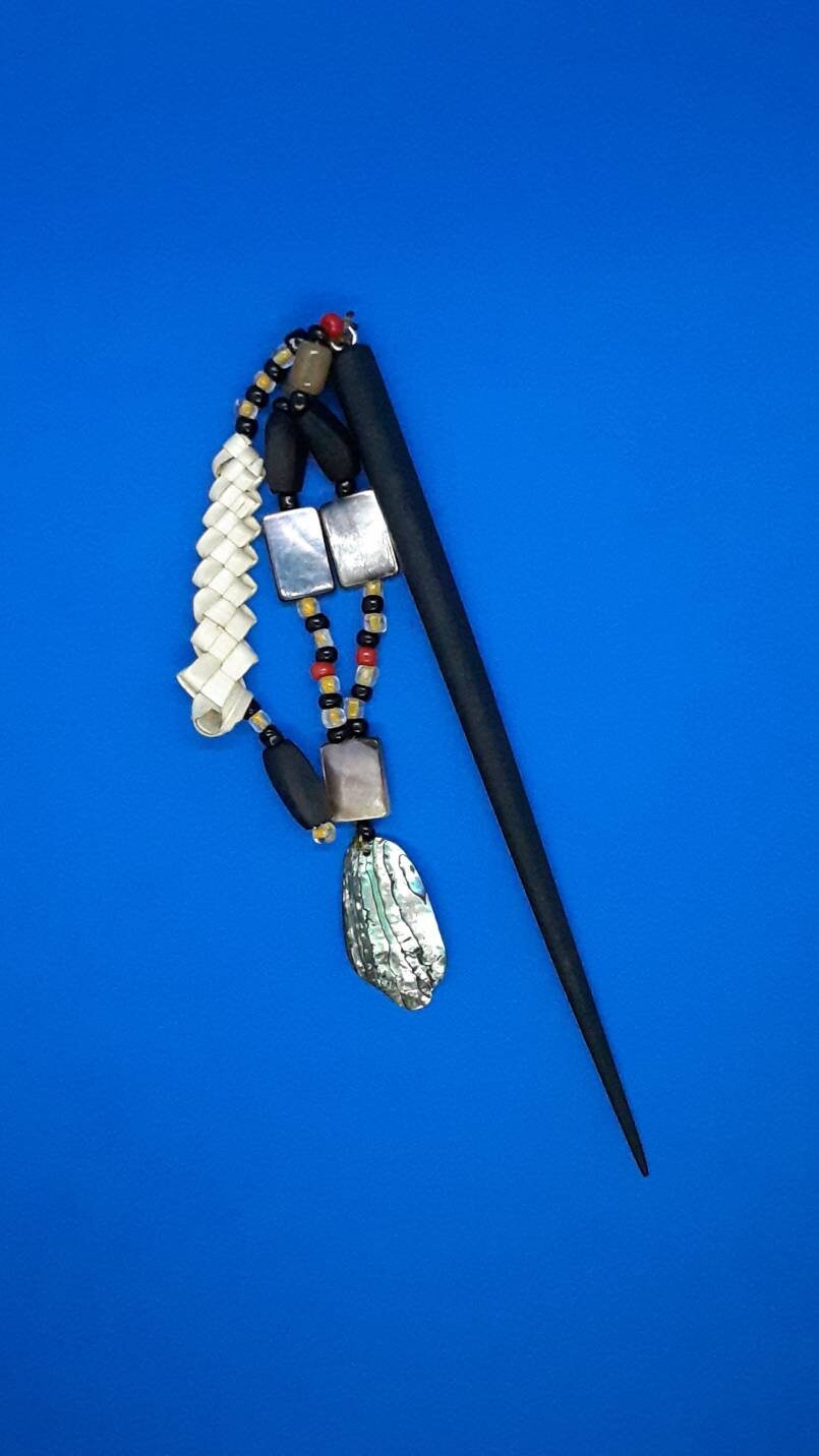 Handcrafted Native Hairpin