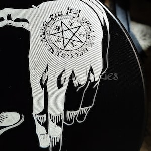 Hellsing Ultimate Alucard Hands Pentagram Herb Grinder 63mm 2.5 Inches ...