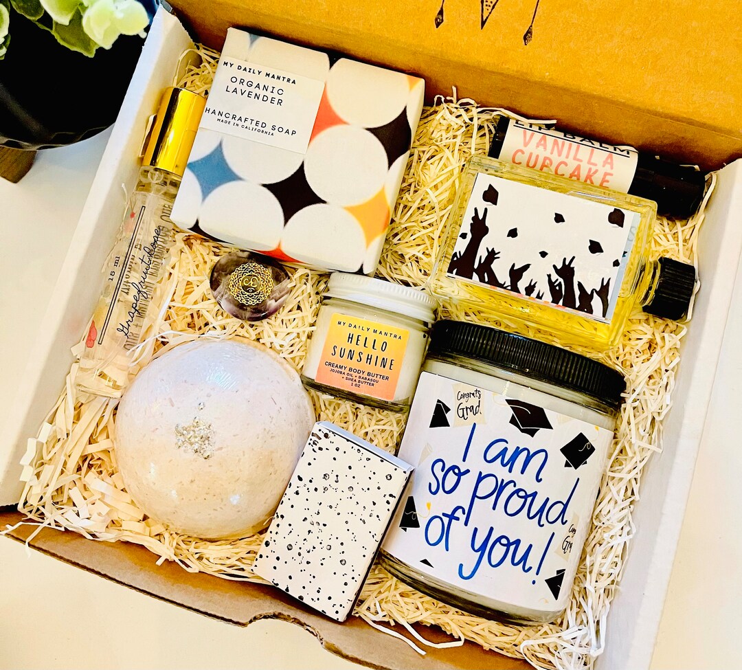 Deluxe Relaxation Graduation Spa Gift Set for Her, College Class of ...