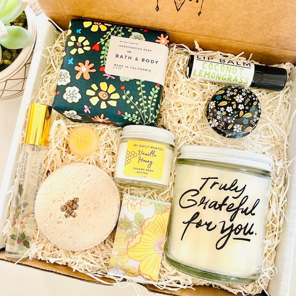 Gratitude Gift Box - 60+ Gift Ideas for 2025