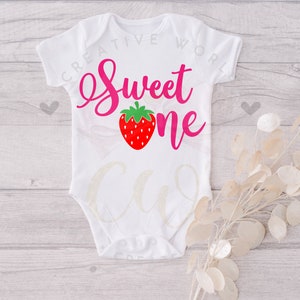 Bundle of 6 ~ Sweet One Strawberry Birthday Svg | Strawberry One Svg ...
