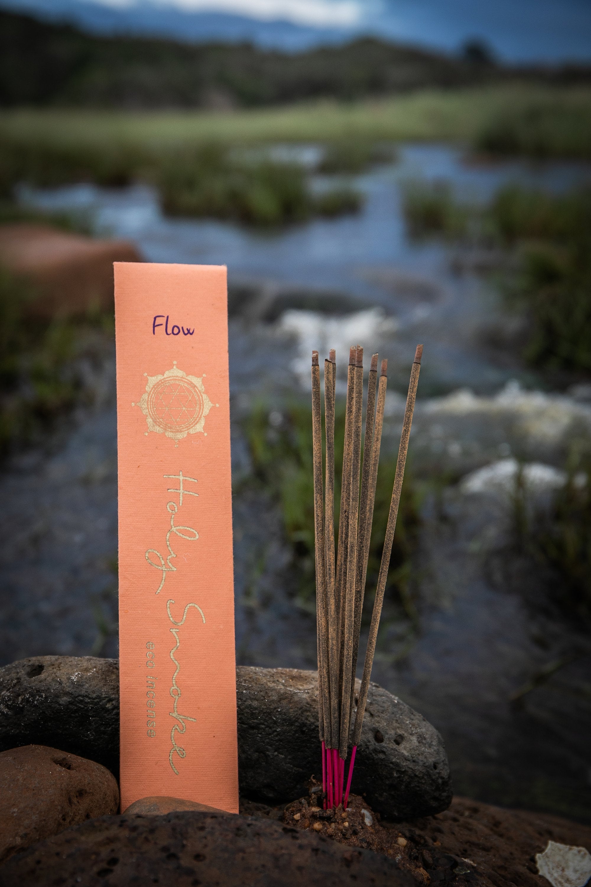 4 X FLOW Holy Smoke Eco Incense Packets Natural Incense - Etsy UK
